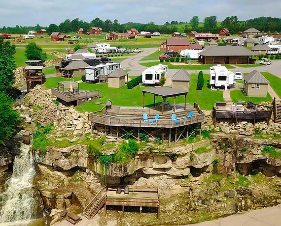 Smith Lake RV & Cabin Resort | Free to Roam